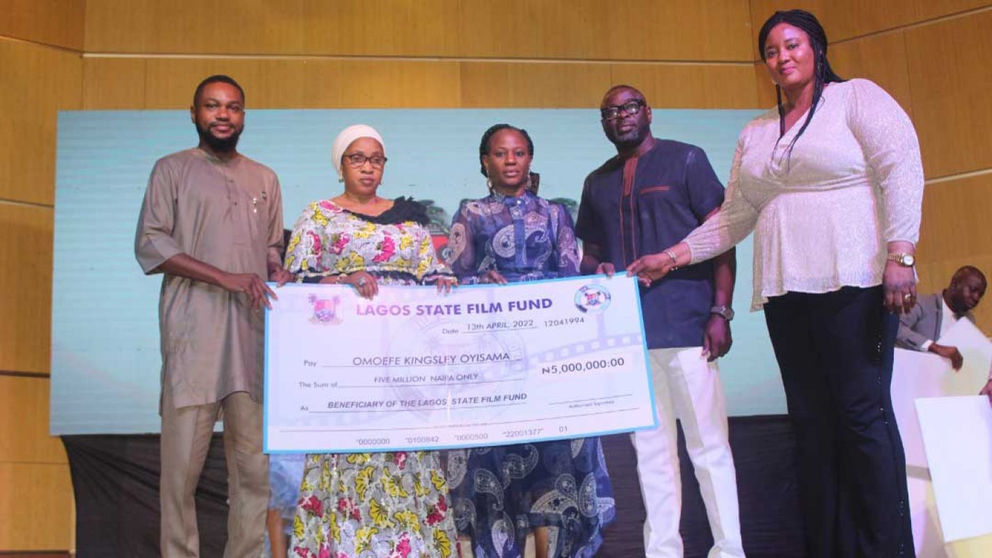 37 Nollywood filmmakers receive interest-free loans from Sanwo-olu at ...
